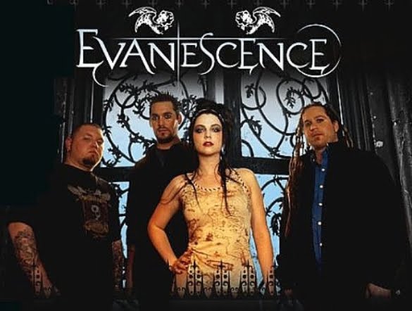 RAVEN ROSE'S CORNER: EVANESCENCE