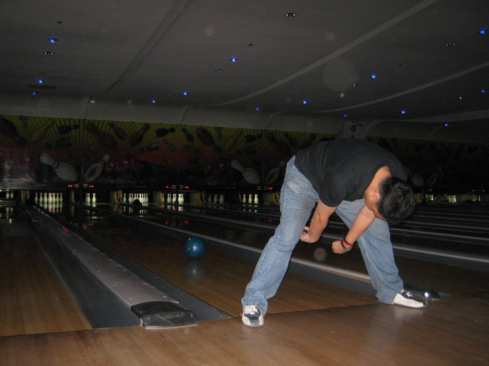 L.E.N.S.(Lifestyle, Events, News, and Society)blogs: Funky Bowling