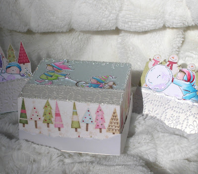 Mel Stampz: Micro-Beaded Winter Wonderland (3x3 Box template with a lid)