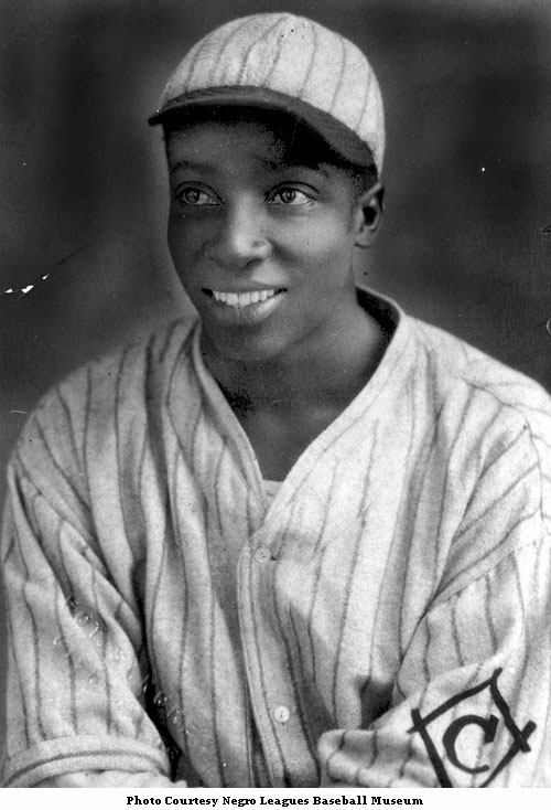 CubanBéisbol: Cool Papa Bell hit 3 inside-the-park homers in one game ...
