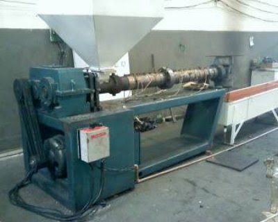 Coches manuales: Como funciona maquina extrusora de plastico