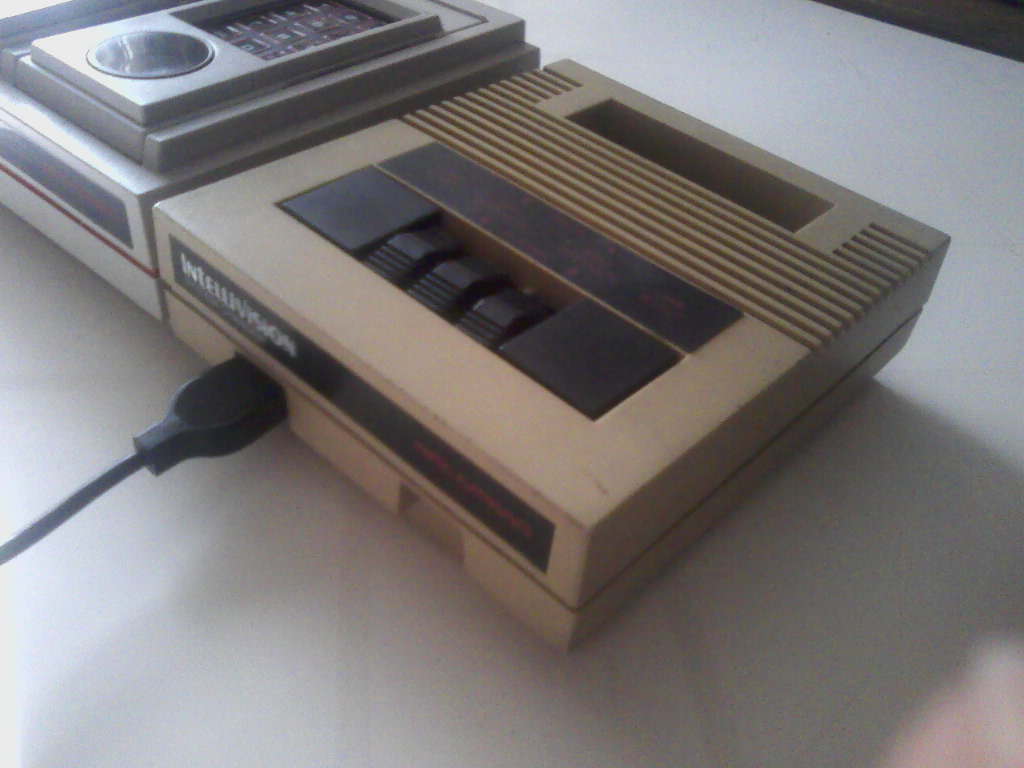 Mi Colección de Videojuegos.: Intellivision 2 System Changer.