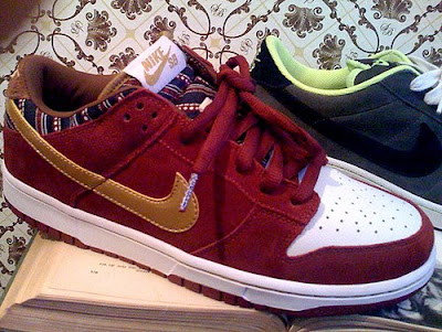 Nike SB Sole: Nike Dunk Low SB Red/White/Gold Thin Tongue SB THIN ...