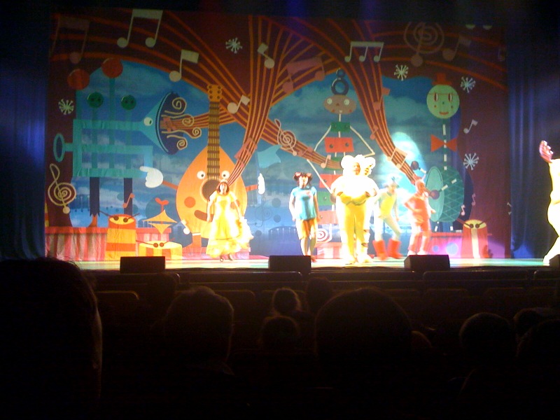 Life as a Whittaker Kid: Nick Jr Storytime LIVE! (3.22.10)