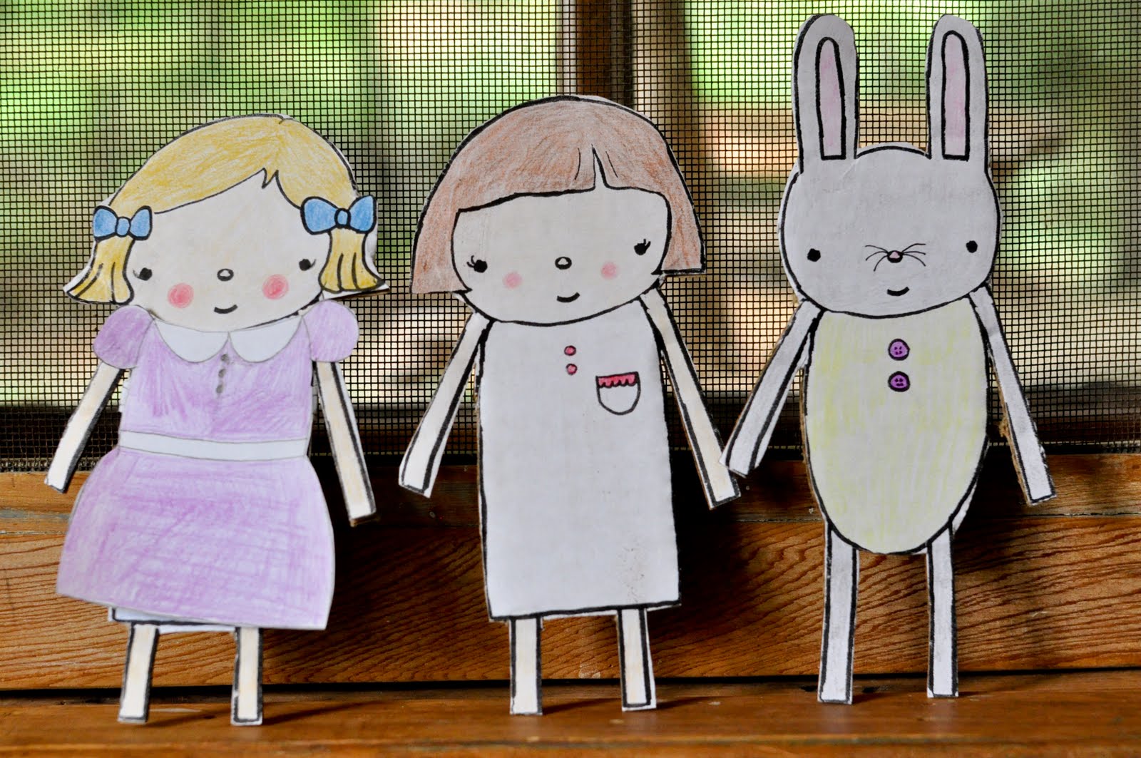 Paper dolls for everyone