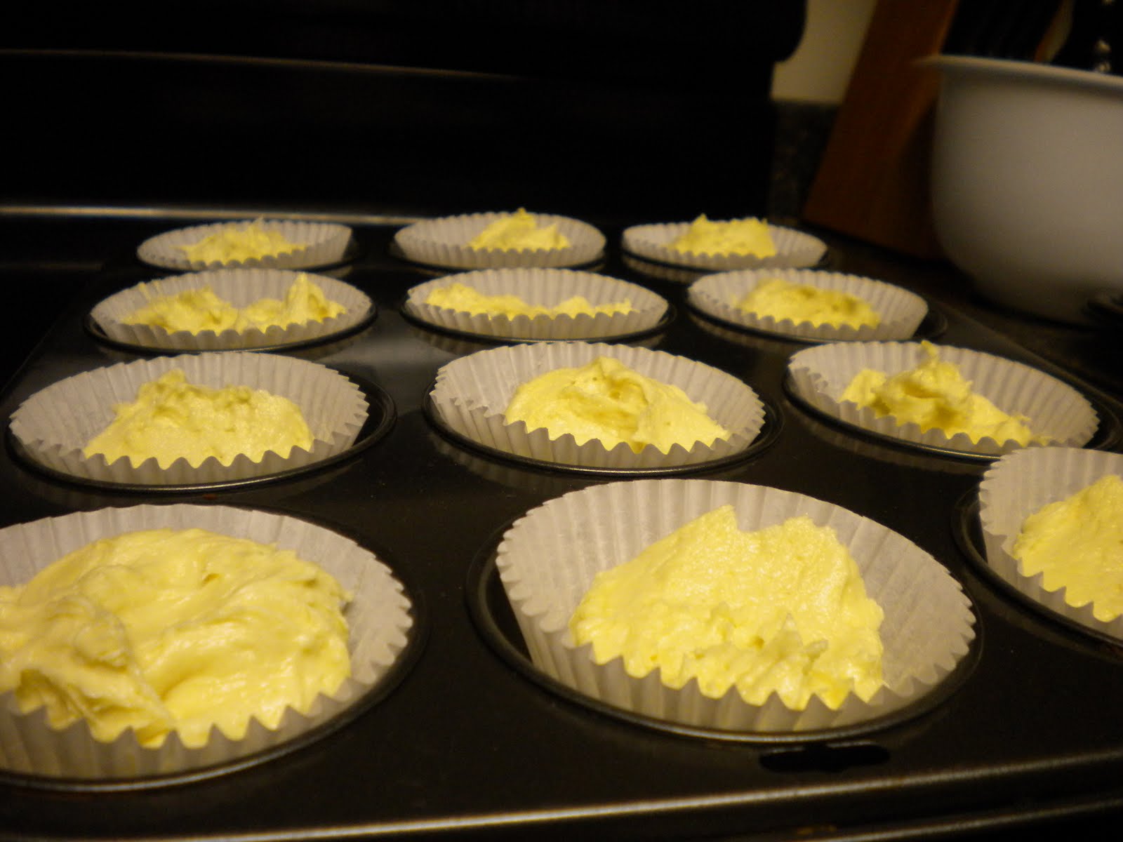 Bake My Day: Duff Goldman's Vanilla Cupcakes With Vanilla Buttercream ...