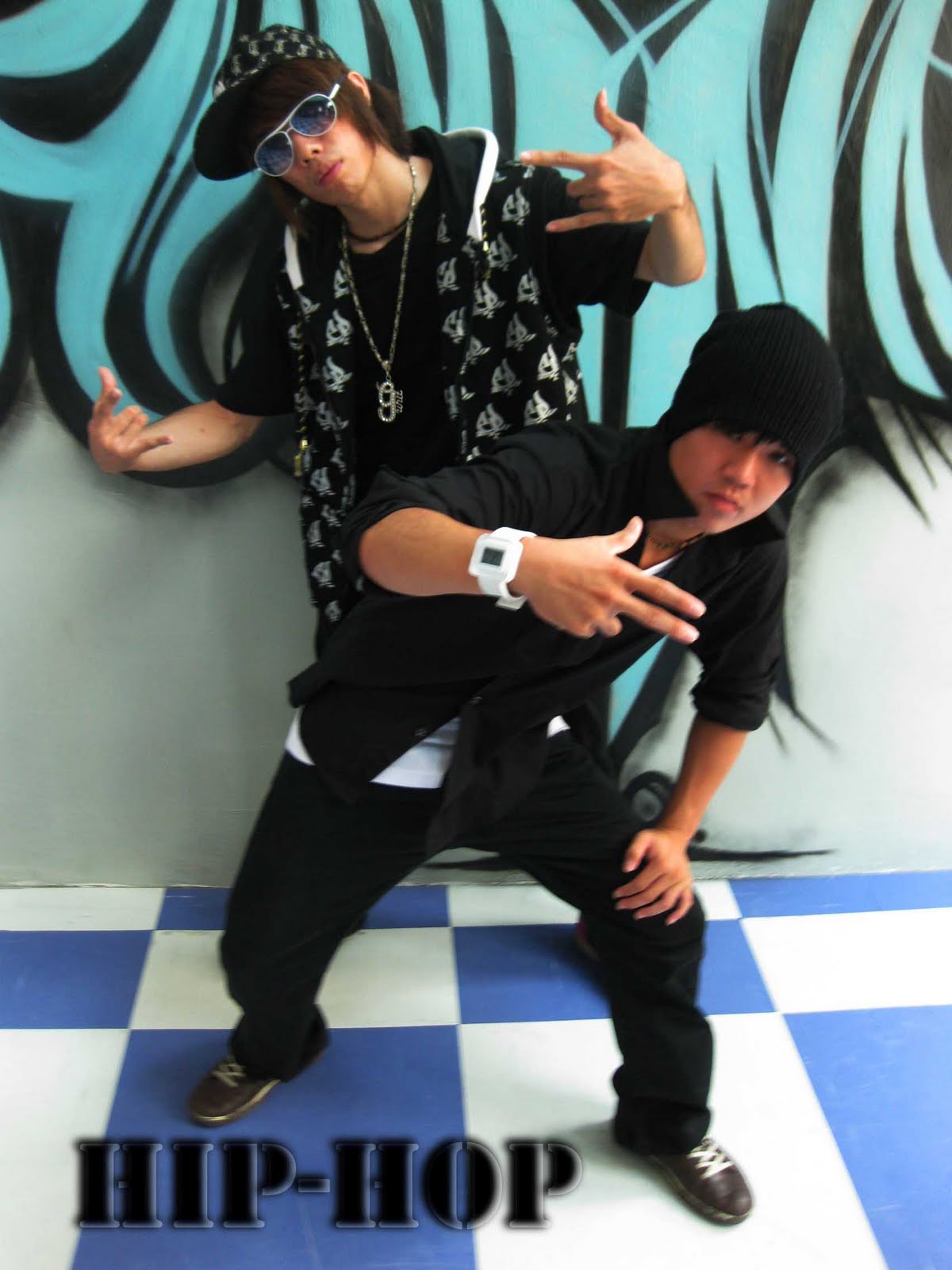 100%Dance Studio: 100% Dance Studio