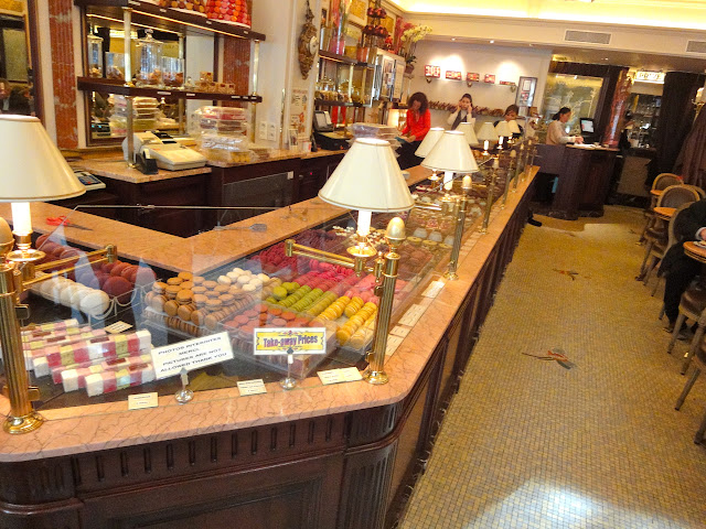 What I Eat! www.ifoody.com: Carette - A Paris legend that is still in ...