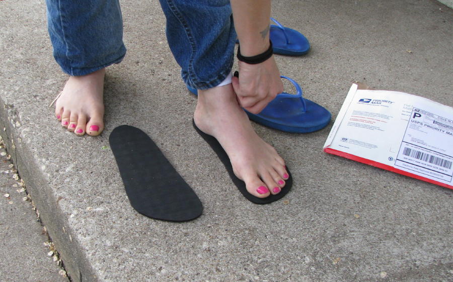 Barefoot Angie Bee: Invisible Shoes part one. The Kit.