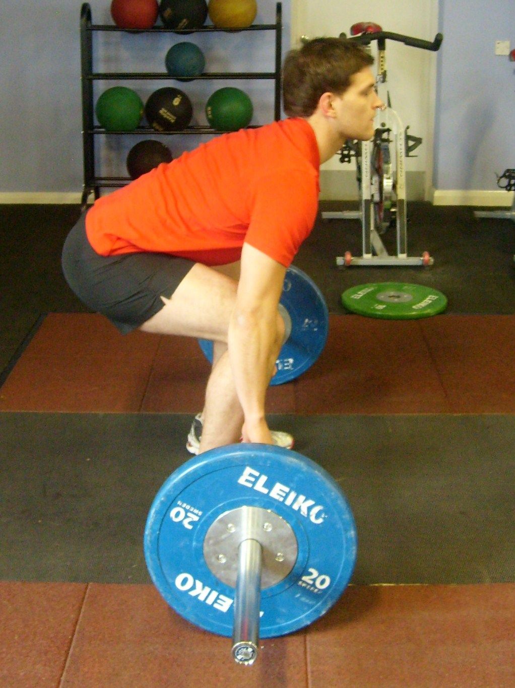 Monica's Strength and Rehab: THE DEADLIFT- PROPER LIFTING TECHNIQUE