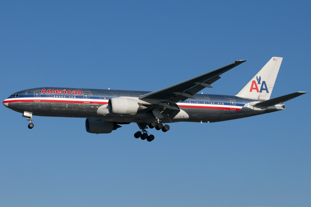 Spotter-Reports: American B772 N778AN - London Heathrow Report