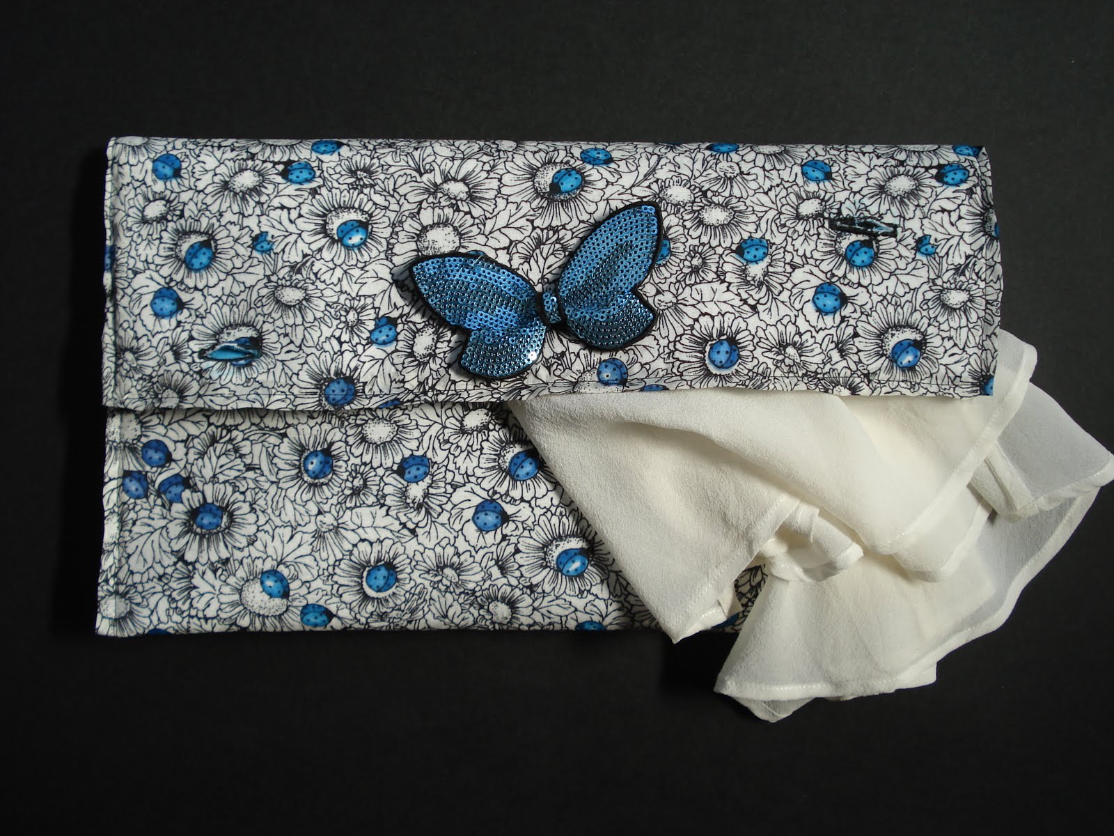 Narcysa Retro Chic: La bustona cioè la bustina porta biancheria plus