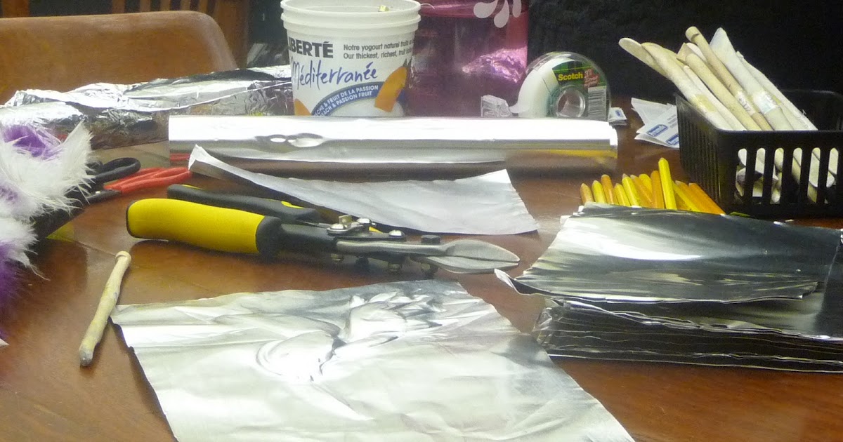 Atelier de métal repoussé