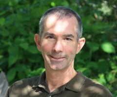 The Outer View: Spotlight: Novelist Alan Chin