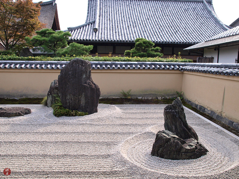 FROM THE GARDEN OF ZEN: A Karesansui garden in Daitoku-ji (Kyoto)