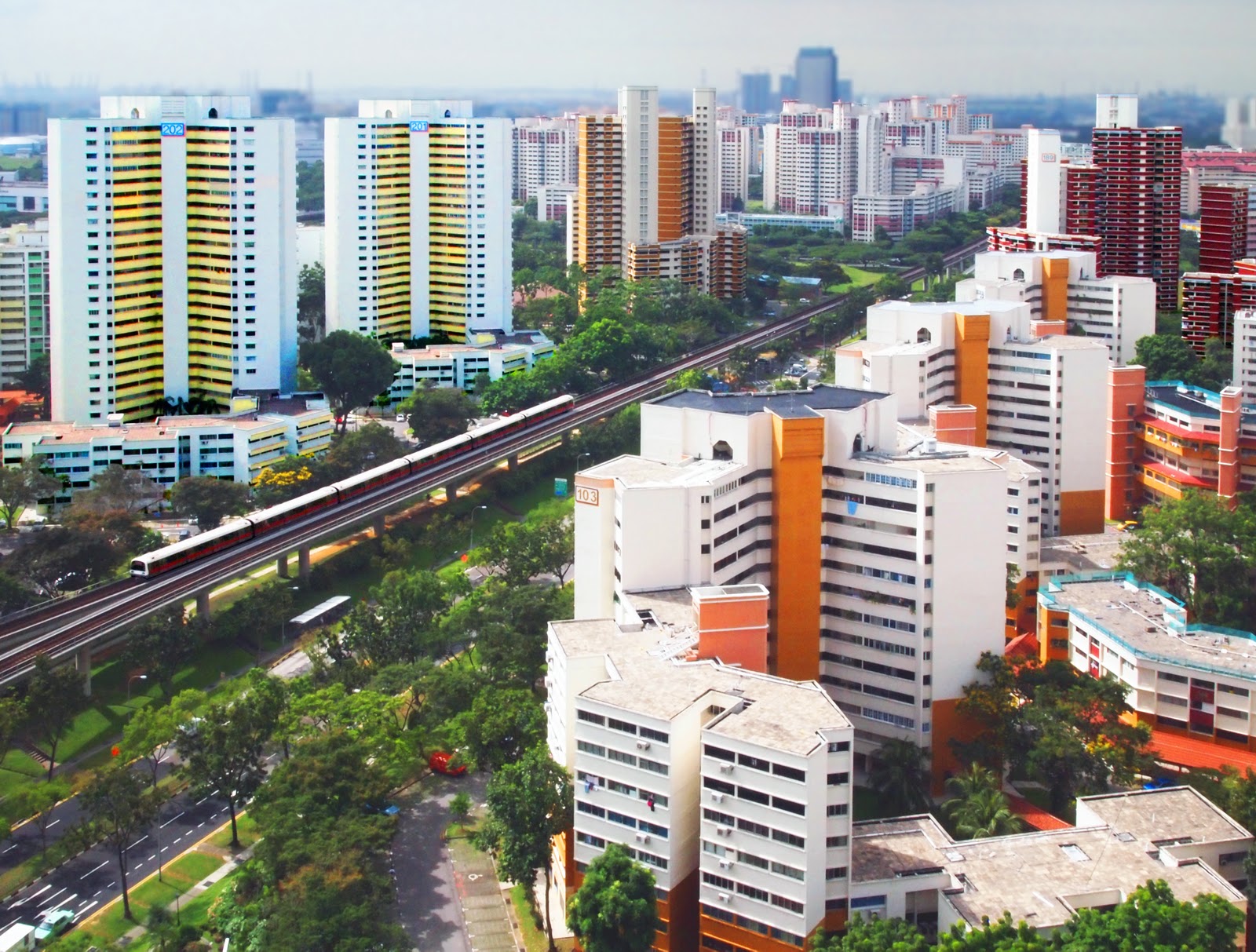 hjtann photo blog: Bukit Batok my neighbourhood town.