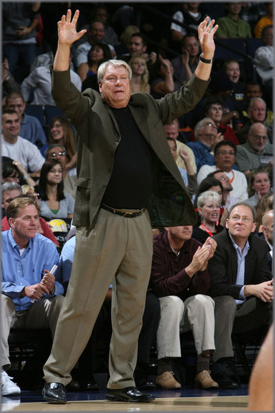 ARIA DI NBA: COACH DON NELSON : UN PREMIO ALLA CARRIERA