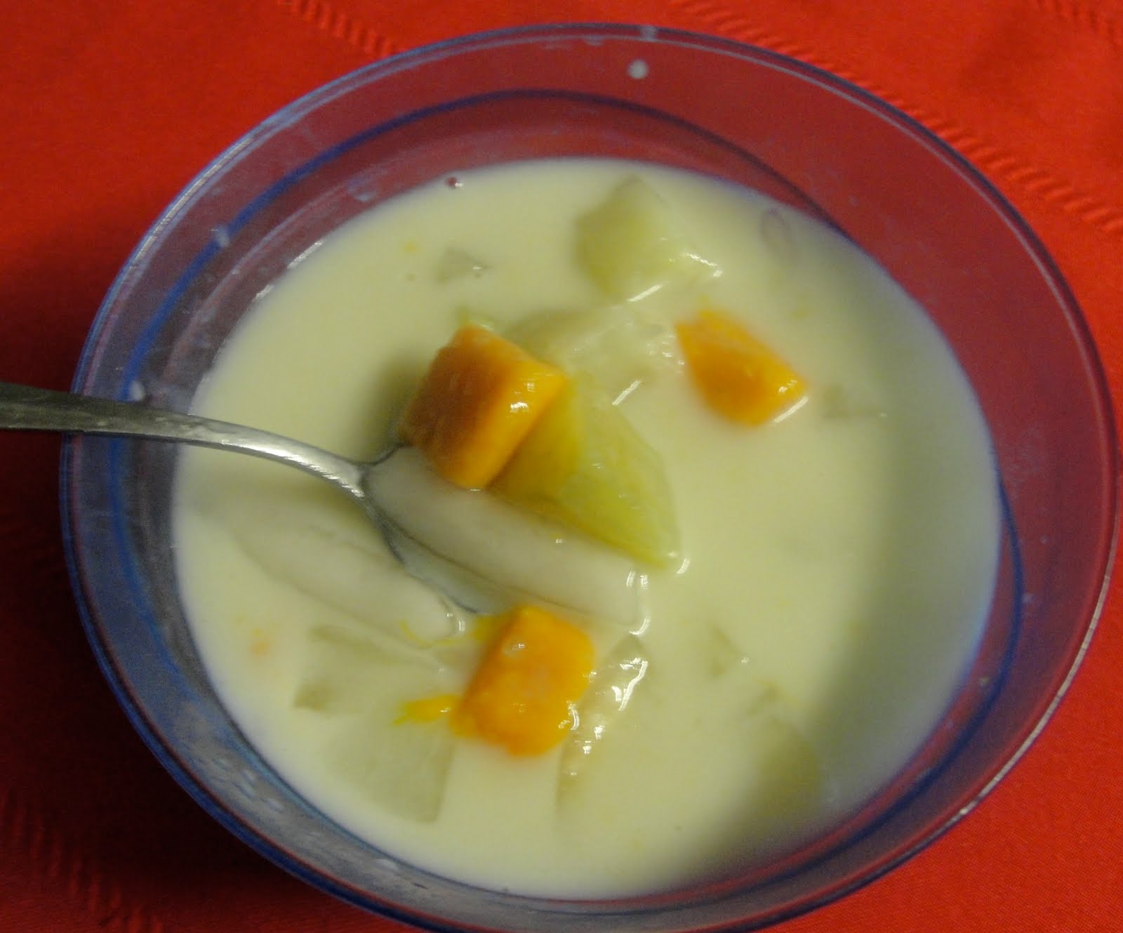 The Amateur's Cafe: Che Ba` Ba (Vietnamese Sweet Dessert Soup)