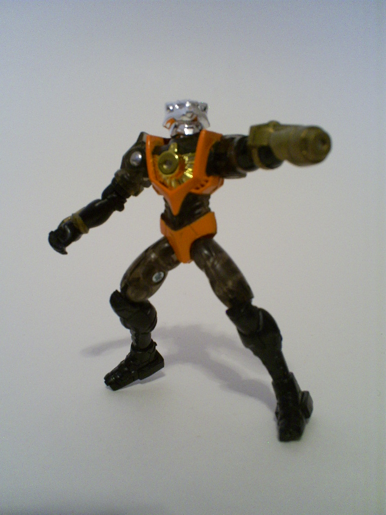 That Figures: REVIEW: Microman Magne Power 005 Magne Odin