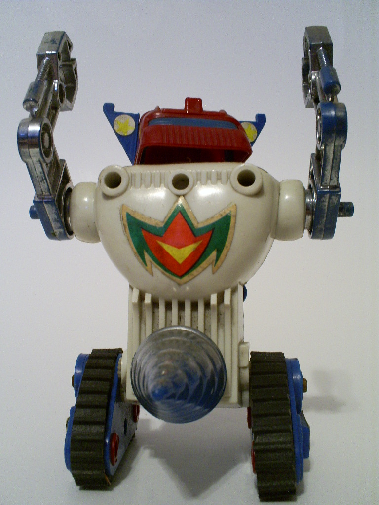 That Figures: VINTAGE VIEW: Micronauts Microtron (1976)