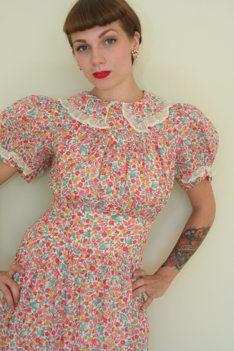 A Hobo Wedding: Seeking Afforadable Depression-Era Dresses