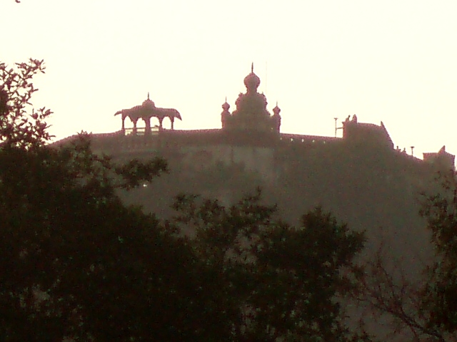 Travelogue Unlimited: Saras Baug Ganpati Temple: A Photo Feature