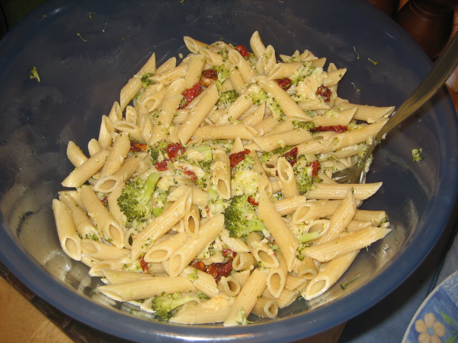 Kit Kat Crafting: Broccoli Cheese Pasta FAIL