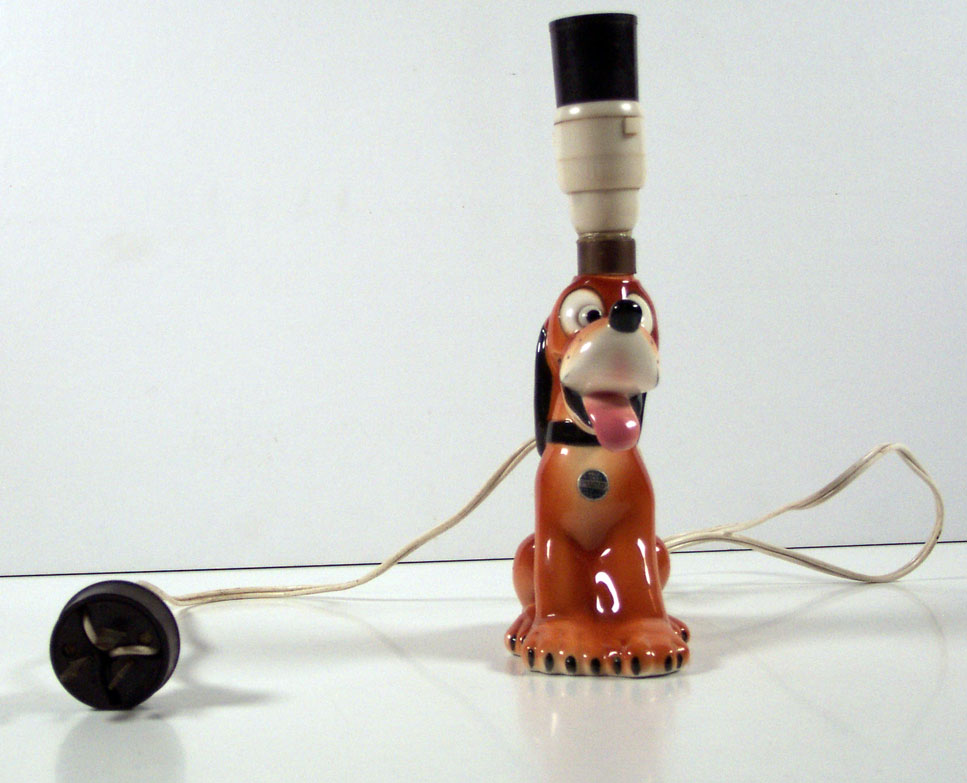 Random Neat Stuff: Disney Goebel DIS 161 - Pluto Lamp