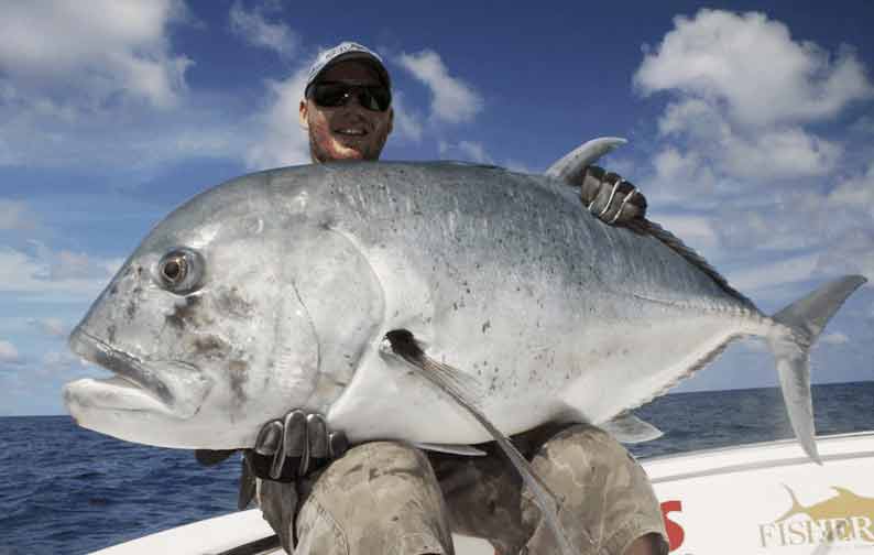 Kayakero: LE POISSON BANANE