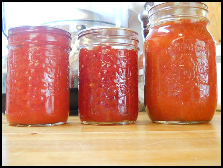 Savoir-faire à conserver: La pâte de poivrons rouges, conserve à la marmite