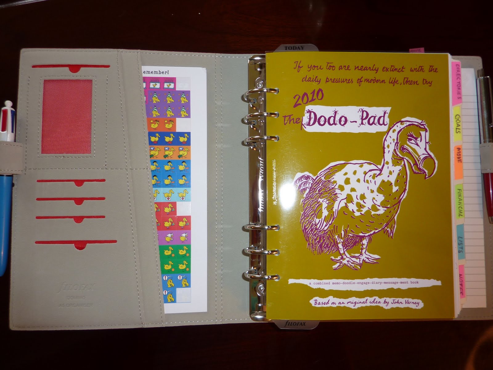 Philofaxy: My new A5 Domino Filofax with Dodo Pad diary insert!