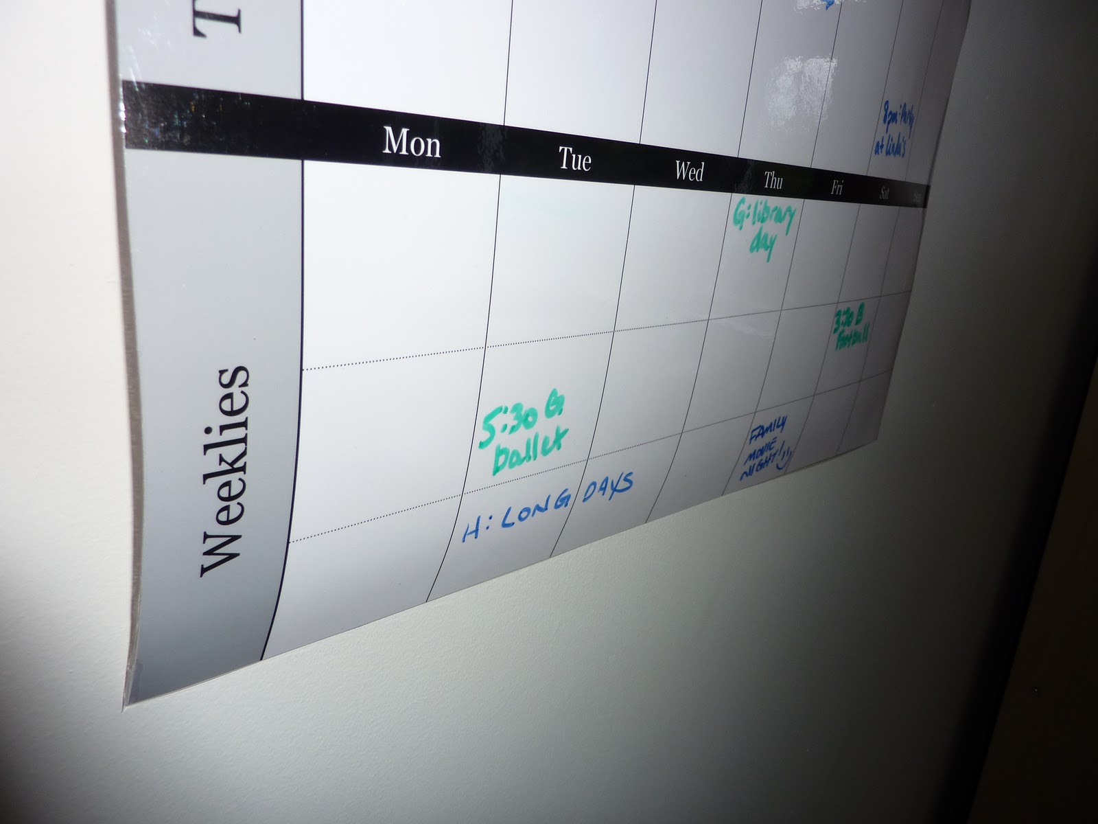 Plannerisms: WeekDate White wipe-off wall planner
