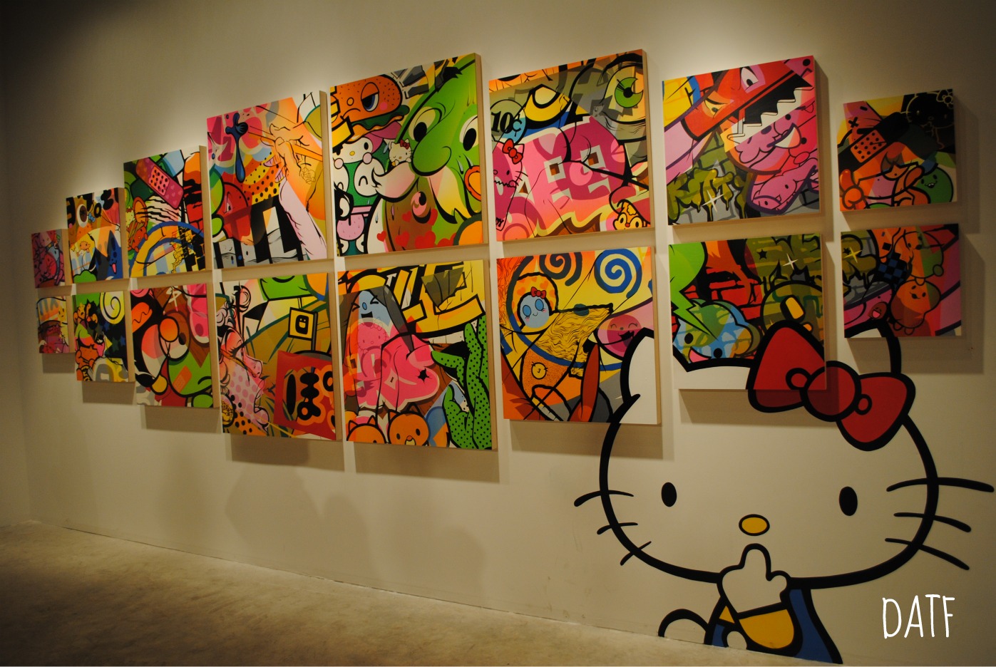 "DRAW AWAY THE FAT": HELLO KITTY GALLERY VIP OPENING NIGHT!