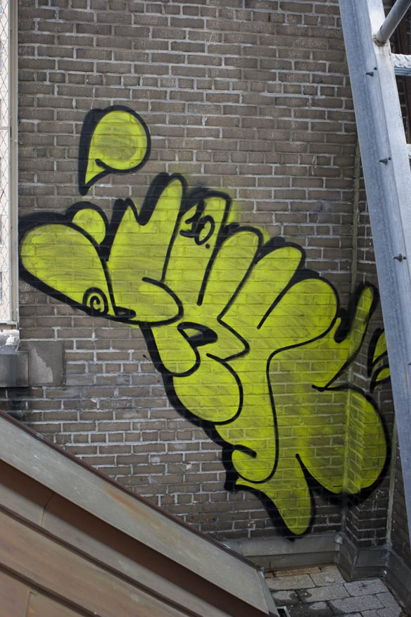 rooftop legends: SKUF (YKK)