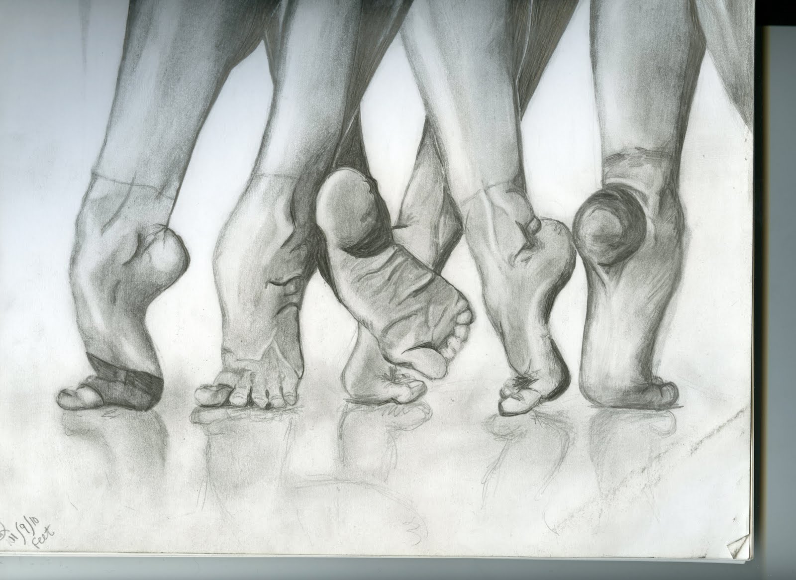 Sketch of the Week: GVHS 5th Period draws foot/feet: WINNER