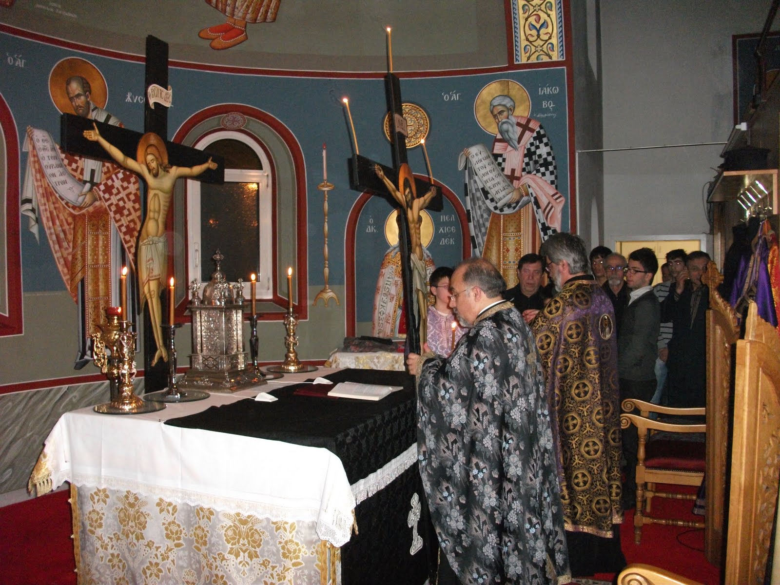 ΕΝΟΡΙΑ "ΤΡΙΩΝ ΙΕΡΑΡΧΩΝ" ΑΝΝΟΒΕΡΟΥ: ΜΕΓΑΛΗ ΠΕΜΠΤΗ 2010 - ΑΝΝΟΒΕΡΟ