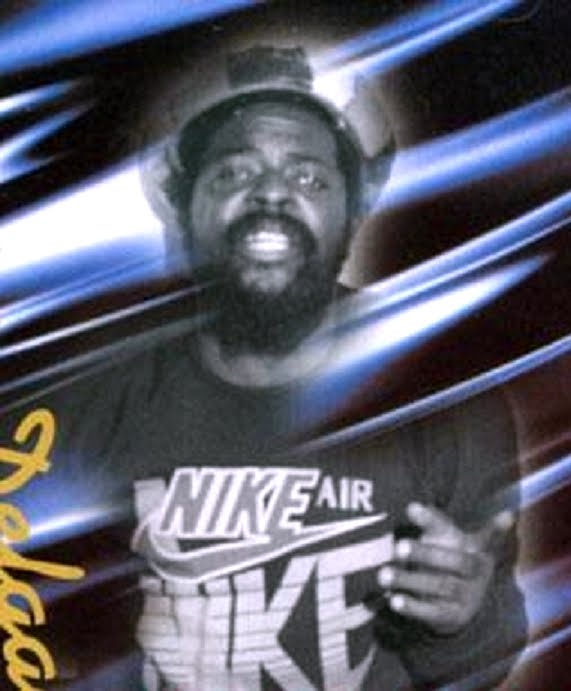 Reggaediscography: JUNIOR DELGADO - DISCOGRAPHY: (Reggae Singer)