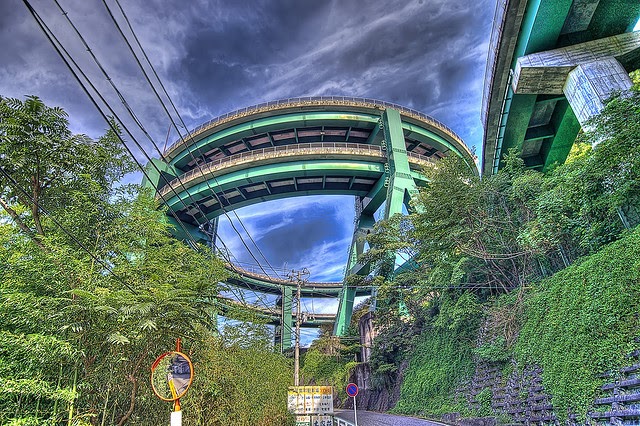 THE WORLD GEOGRAPHY: 12 Most Unusual Bridges of the World