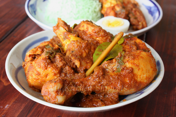 My Kitchen Snippets: Chicken Rendang/Dry Chicken Curry