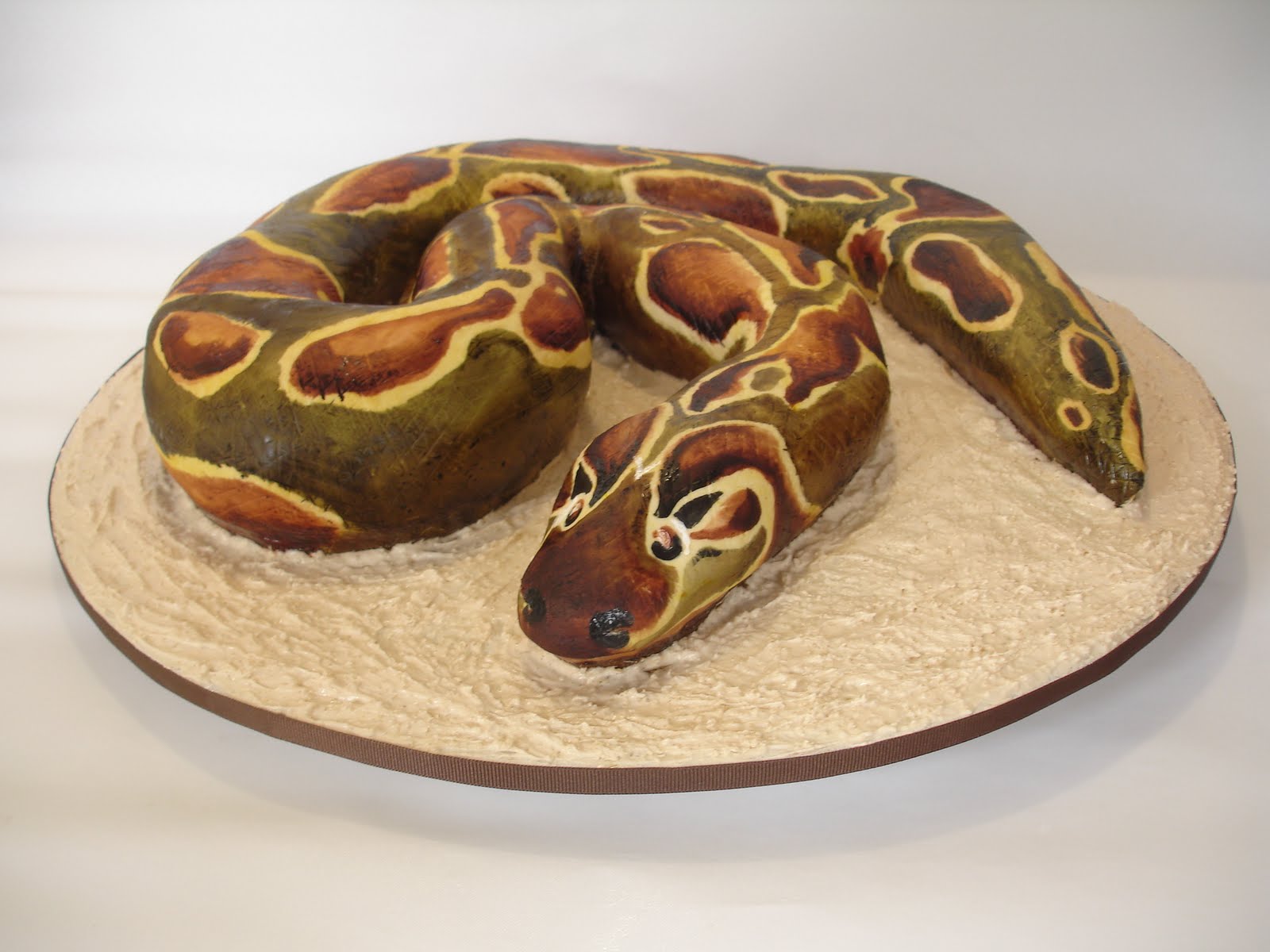 Edible Creations: Snakes Alive!