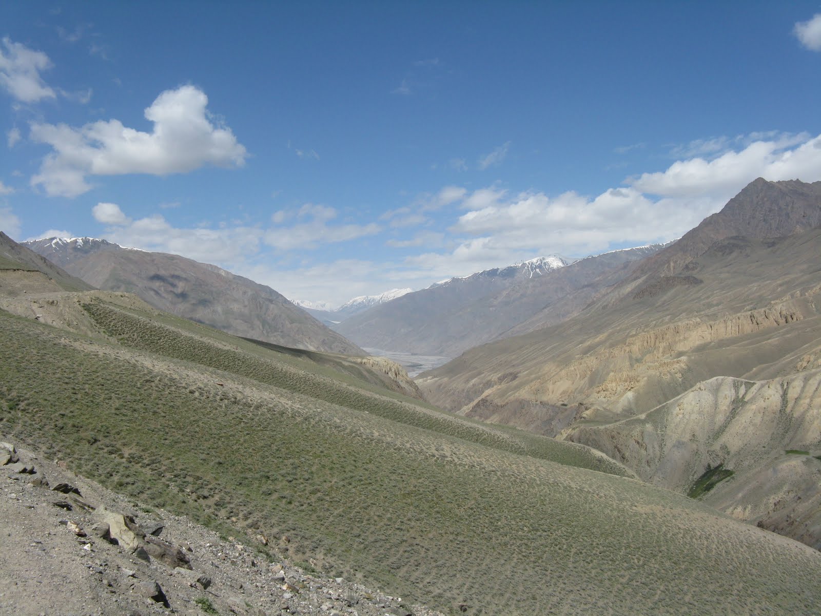 Kurze Sommertour durch Mittelasien: Abfahrt ins Bartang, von Shurali ...