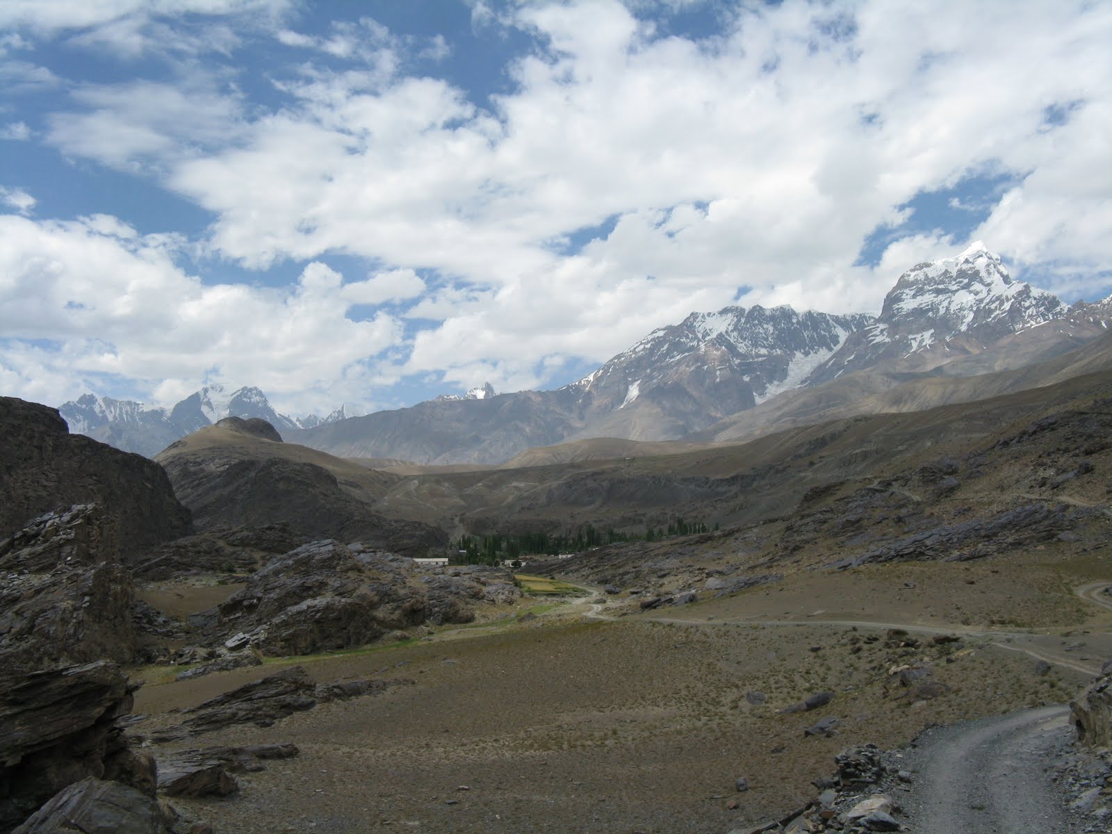 Kurze Sommertour durch Mittelasien: Abfahrt ins Bartang, von Shurali ...