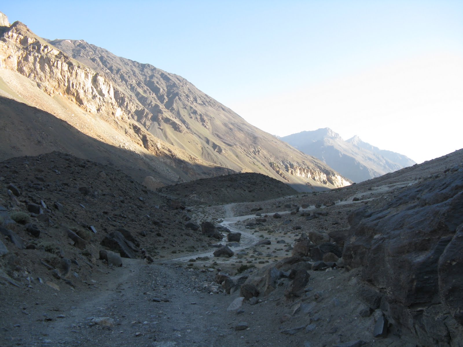 Kurze Sommertour durch Mittelasien: Abfahrt ins Bartang, von Shurali ...