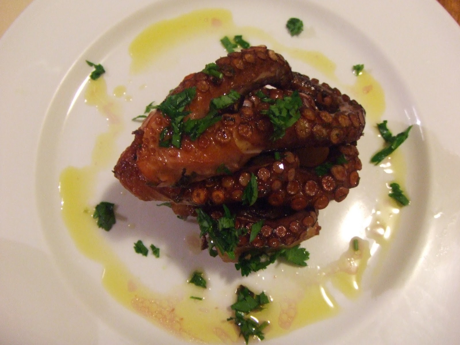 Portuguese Kitchen: Octopus with Potatoes - Polvo Lagareiro