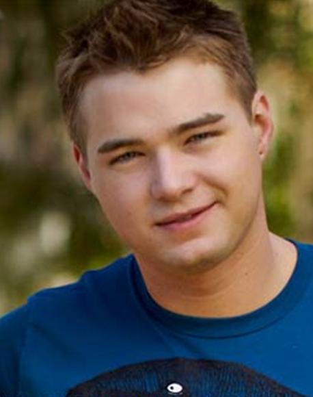 The Eye Candy Chronicles: Goodbye Julian..... Connor is Here Already!