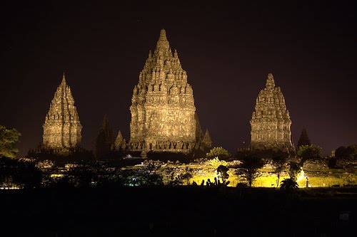 The Gifted Secrets ^-^: World Most Amazing Temples