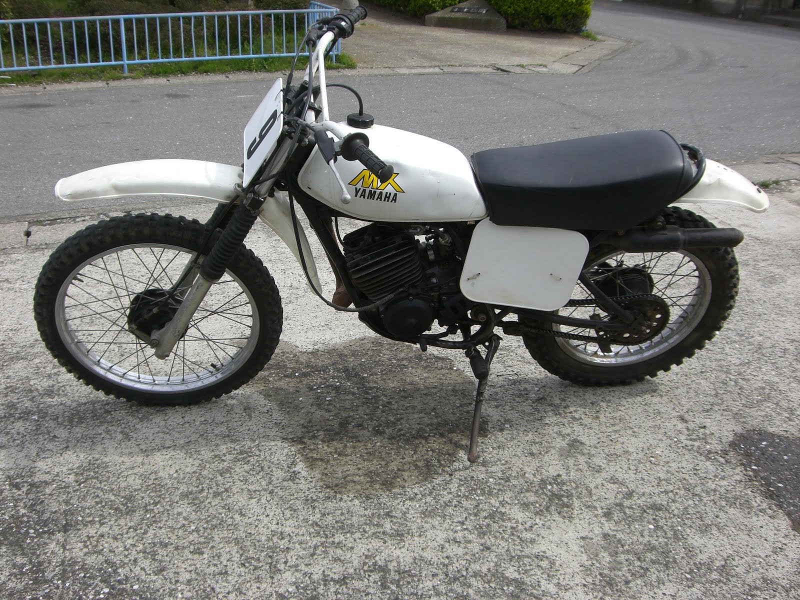 Deluxie: ：*：゜・☆@@YAmAhA 175@@