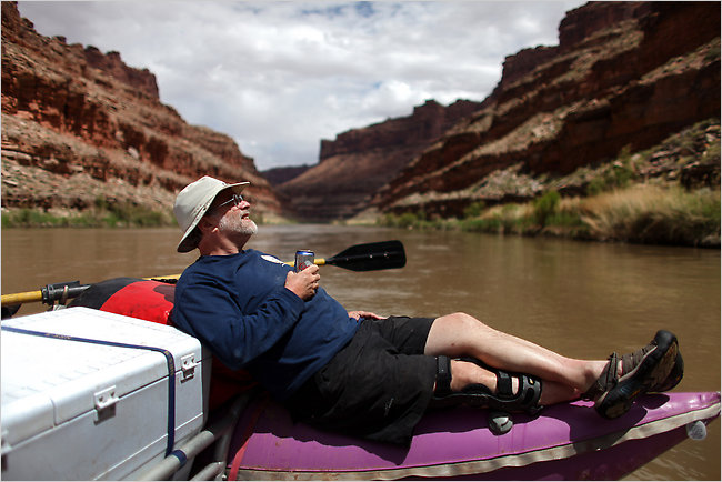 Roxie's World: Come Back to the Raft Ag'in, Huck Honey