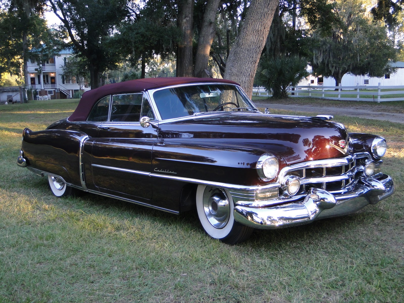 Victorian Parlor II: Haunted Plantation Tour