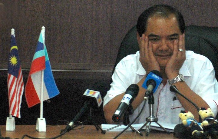 Malaysian Hollywood 2.0: Datuk Peter Pang resigned from LDP but will ...